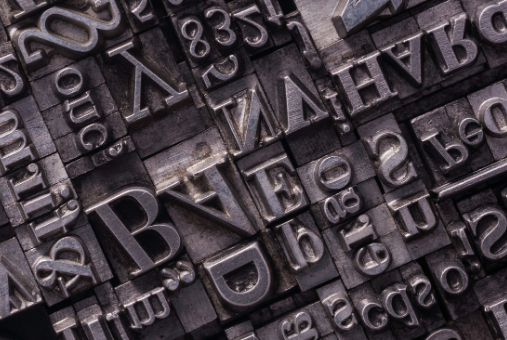 Eight journalistic expressions in English, Portuguese and Spanish that ...