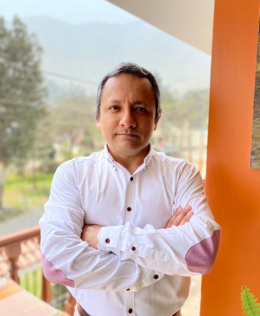 Journalists who left Peruvian media outlet due to journalistic crisis ...