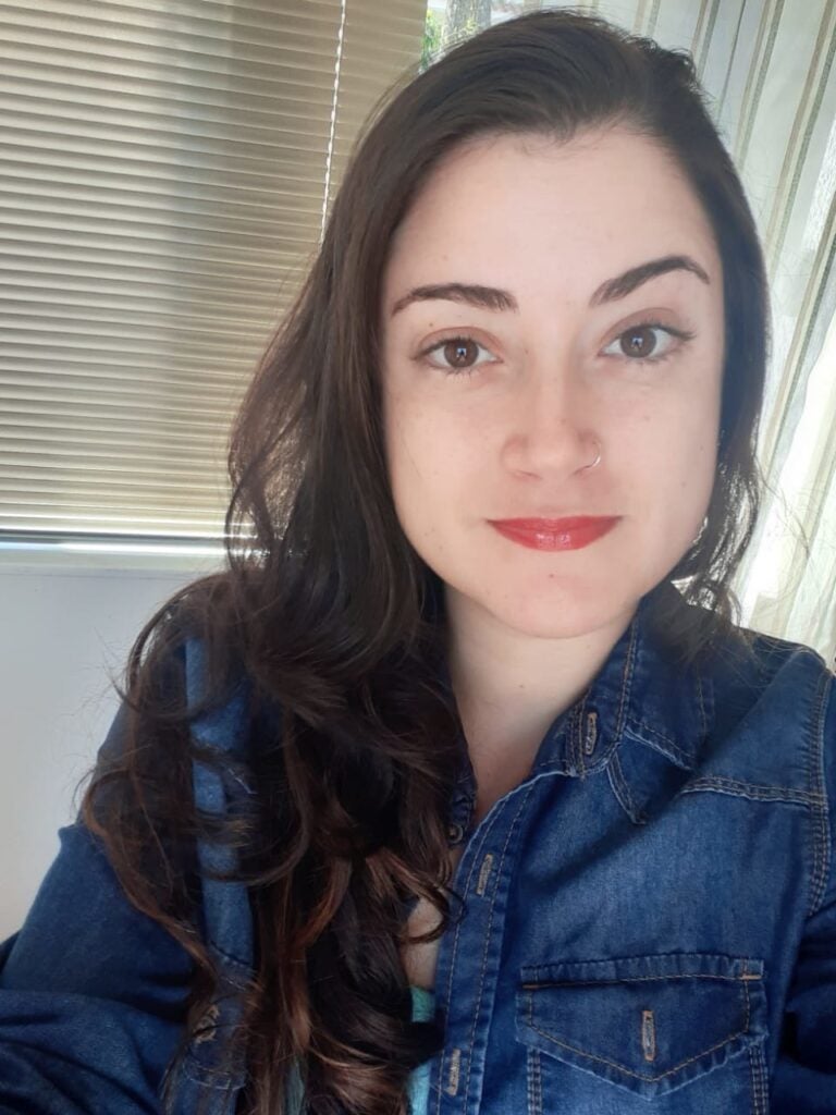 7 strategies for creating immersive narratives in journalistic podcasts ...